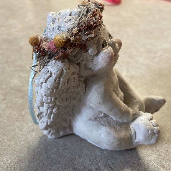 Kristin Haynes | Other | 994 Dreamsicles Sitting Pretty Angel Signed By ...